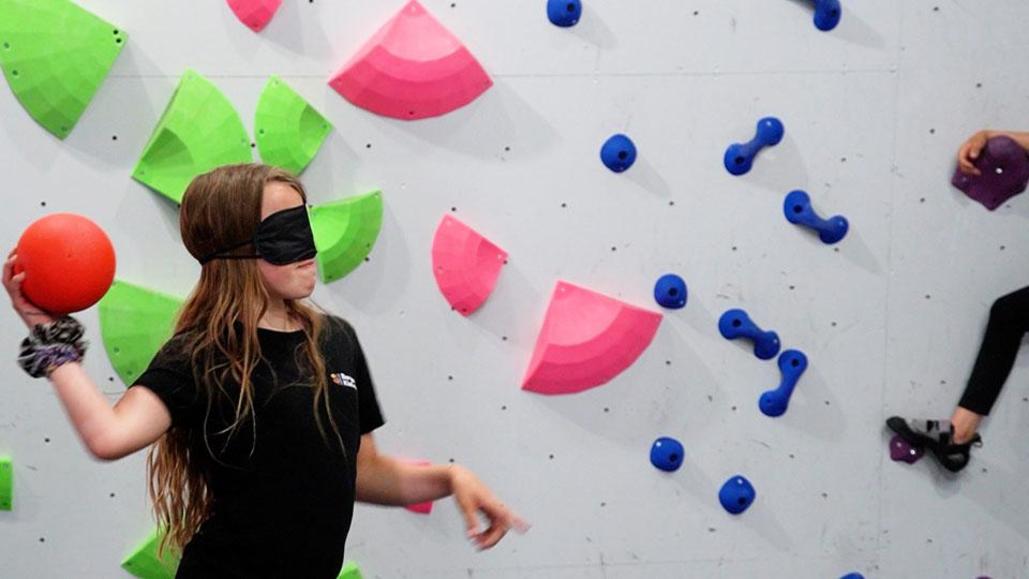 Stikkball med blind kaster - Klatreøkta